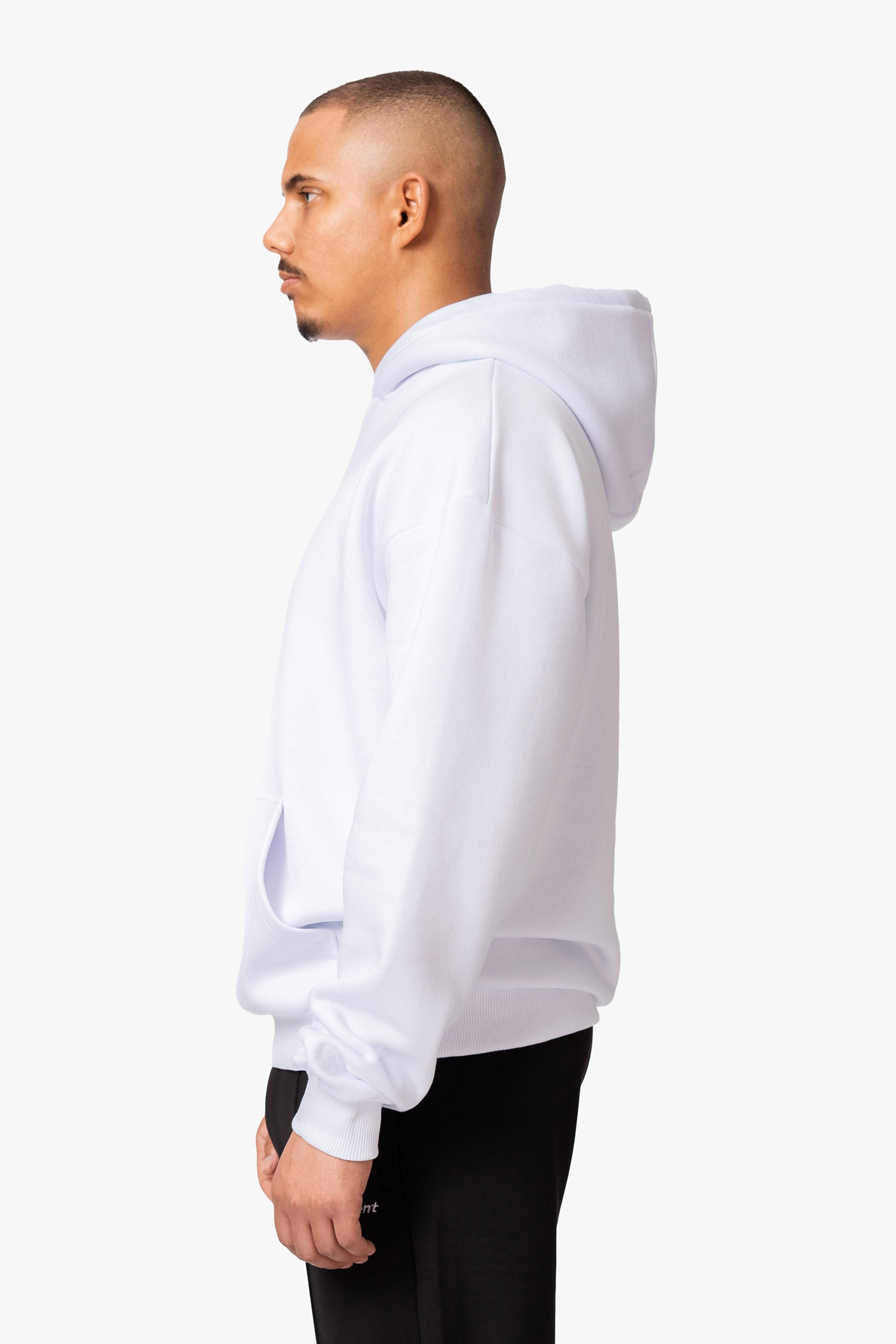 White Hoodie 🤝 Weißer Basic Hoodie zum Besten Preis