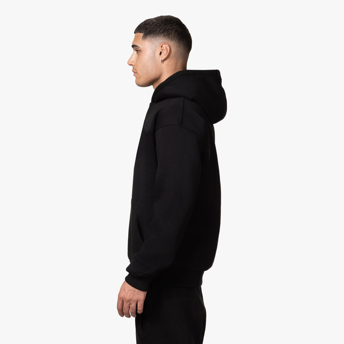 BASIC HOODIE BLACK – Statement Clo